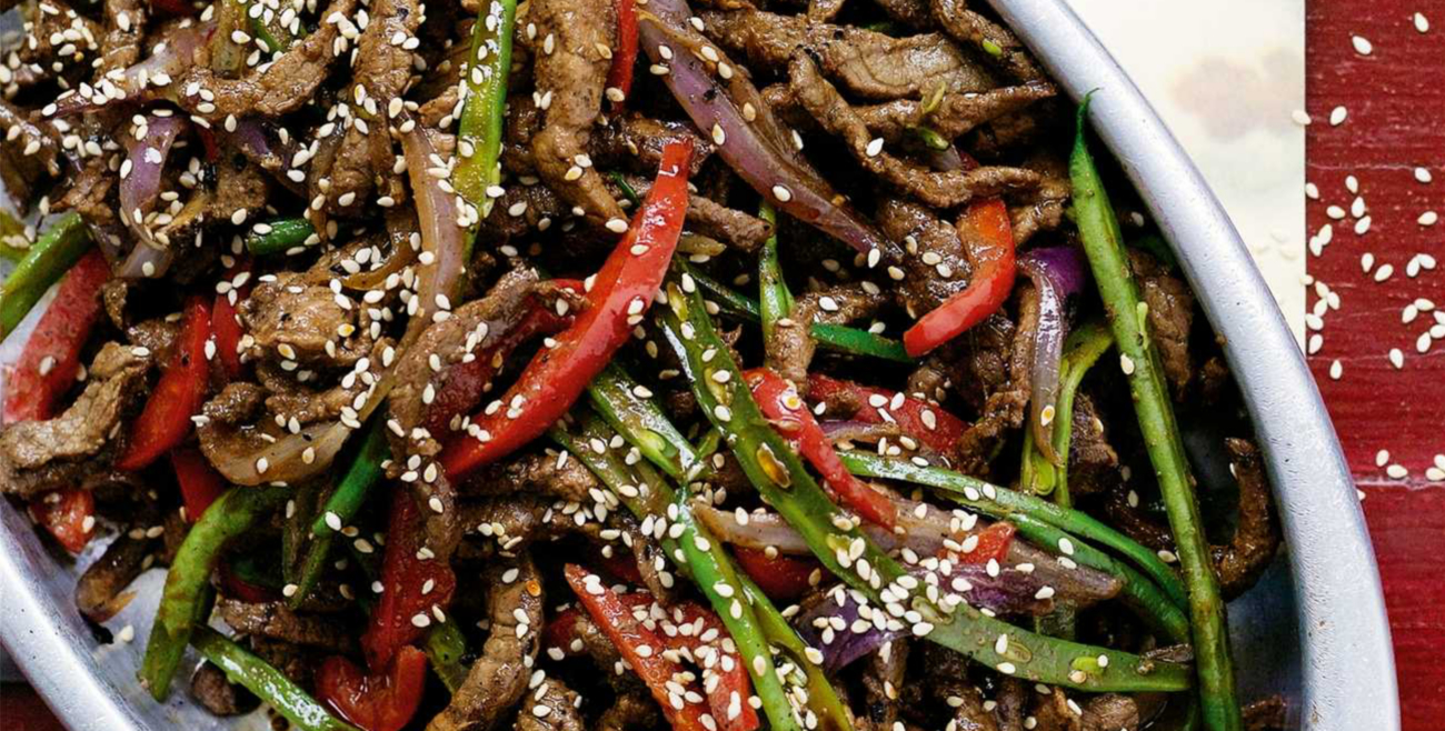 Sesame & Garlic Beef Recipe | Woolworths