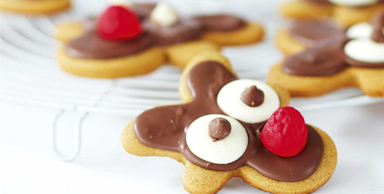 Reindeer Gingerbread Biscuits Recipe | Woolworths