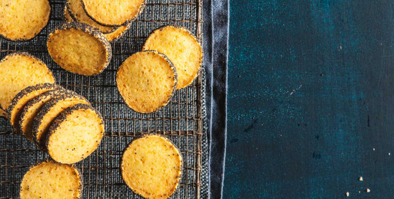 Cheese & Poppy Seed Crackers Recipe | Woolworths