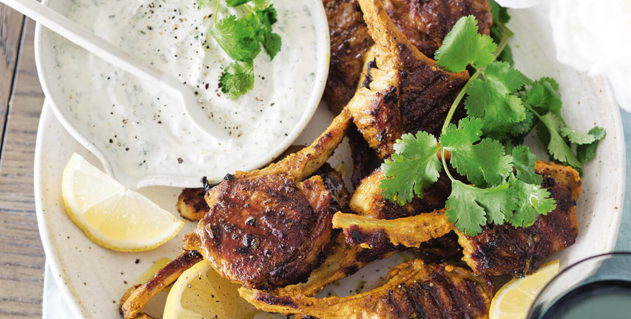 Spiced Lamb Cutlets with Garlicky Yoghurt Recipe | Woolworths