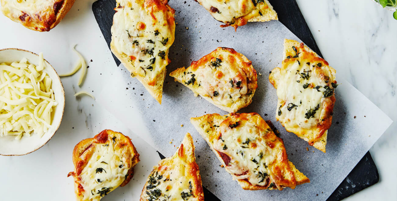 Garlic Bread Mini Pizzas Recipe | Woolworths