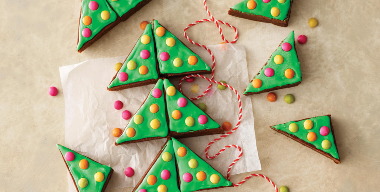 Colourful Xmas Tree Choc Slice Recipe | Woolworths