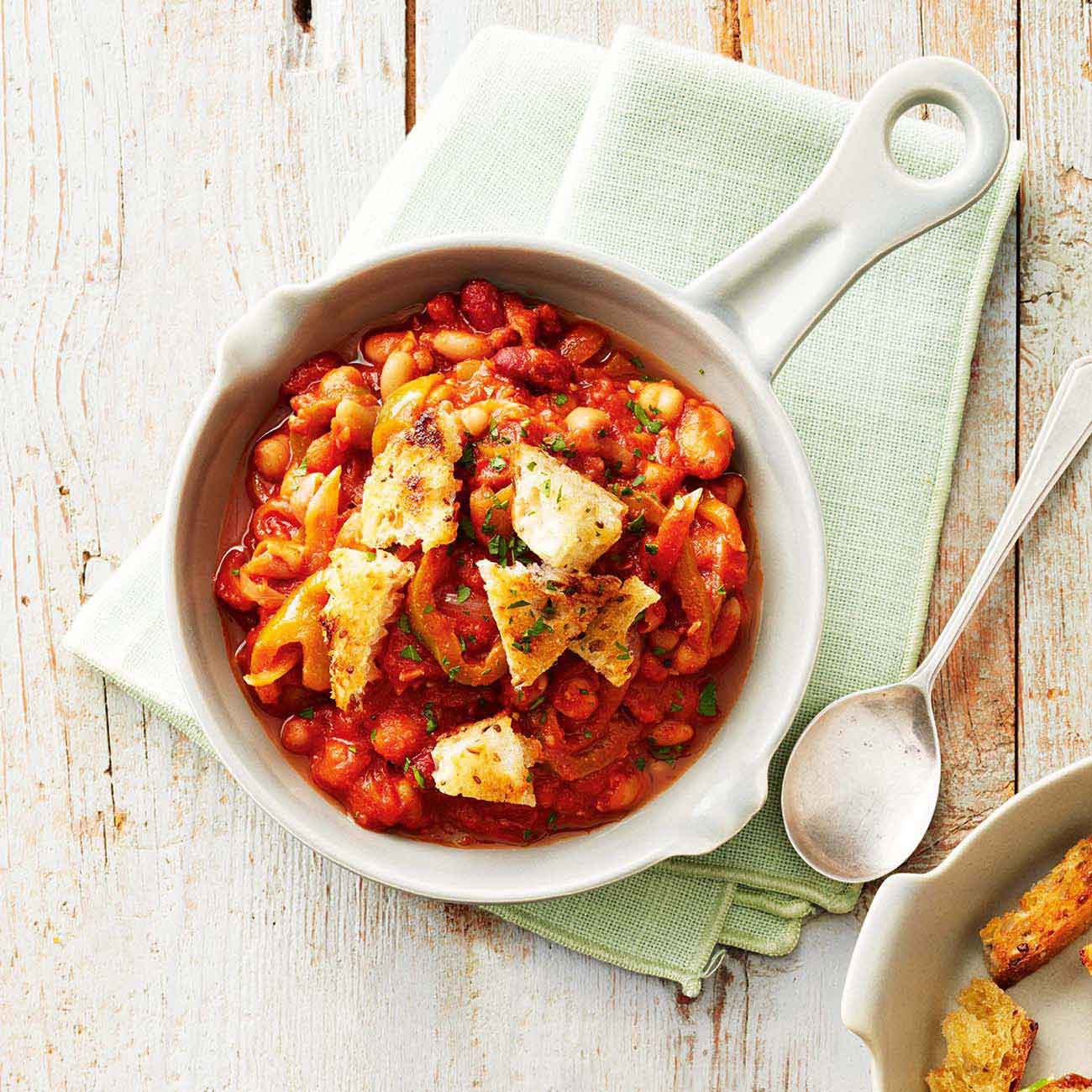 Spiced Baked Beans Recipe | Woolworths