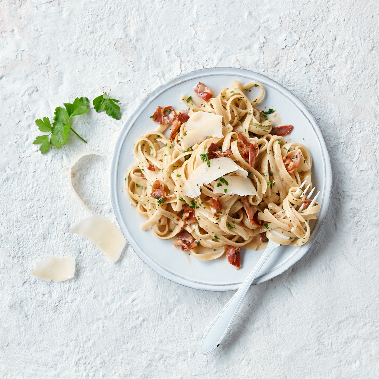 Creamy Italian Carbonara Recipe | Woolworths