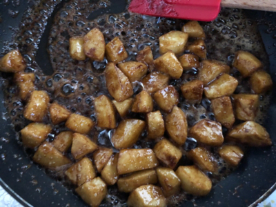 Rectangle Apple Pies Recipe | Woolworths